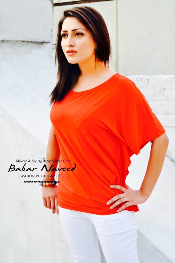 mahnoor butt +971561616995 100% official Escorts